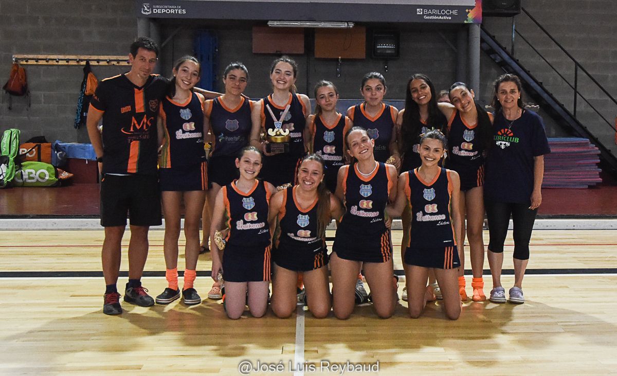 Pehuenes, la Escuela Municipal y Cordillerano de Esquel fueron ...